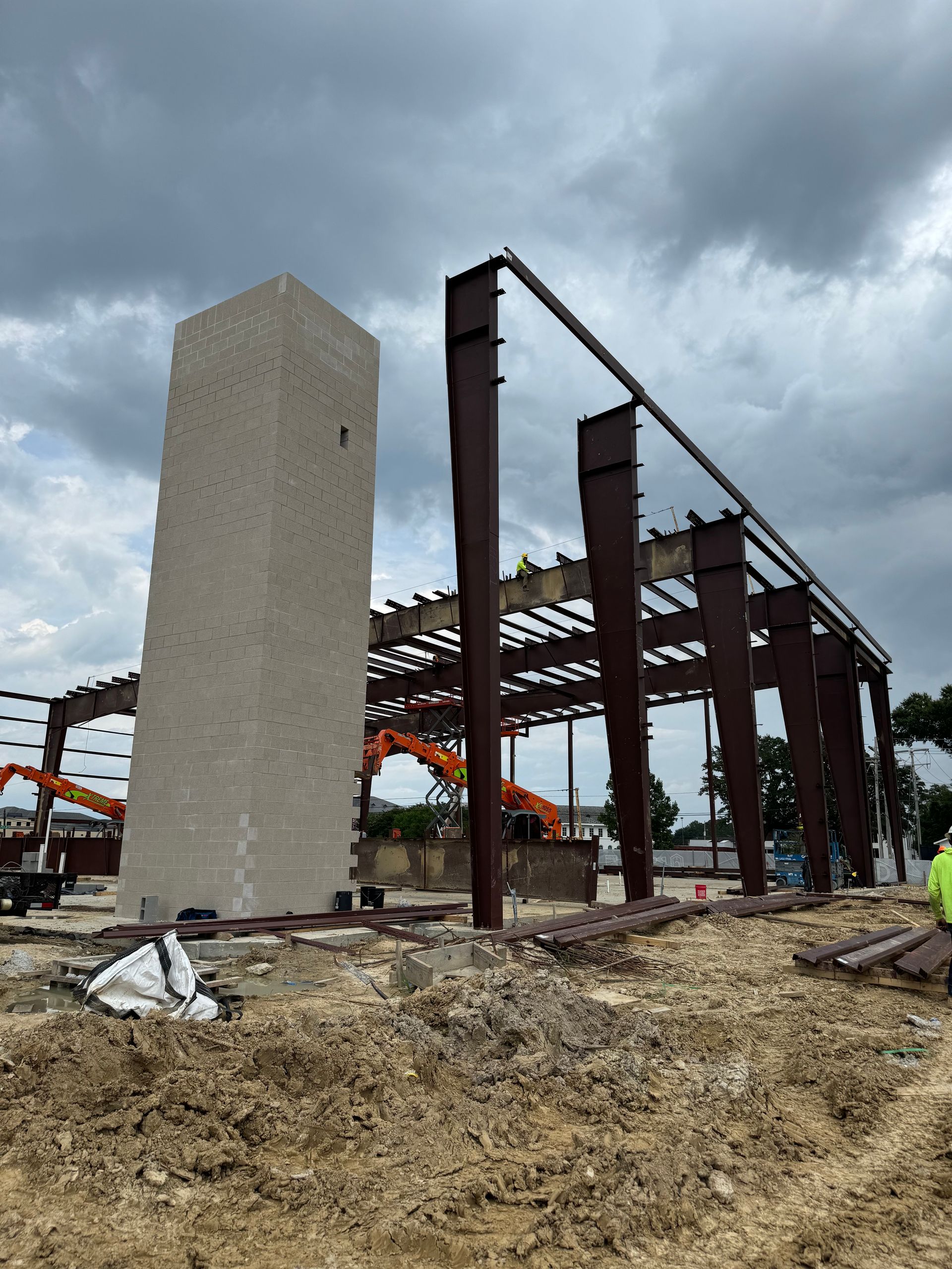 Gym Mid-City Baton Rouge | A. C. Lewis YMCA