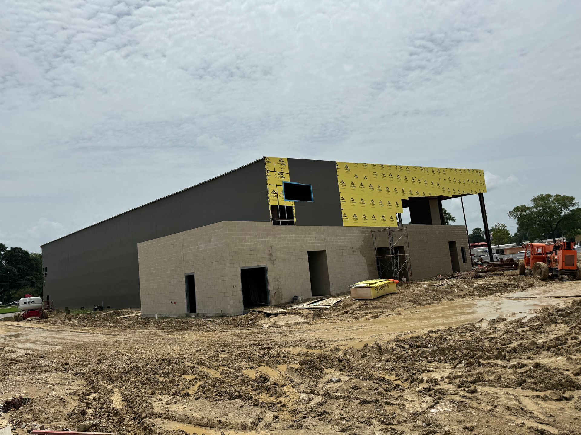 Gym Mid-City Baton Rouge | A. C. Lewis YMCA