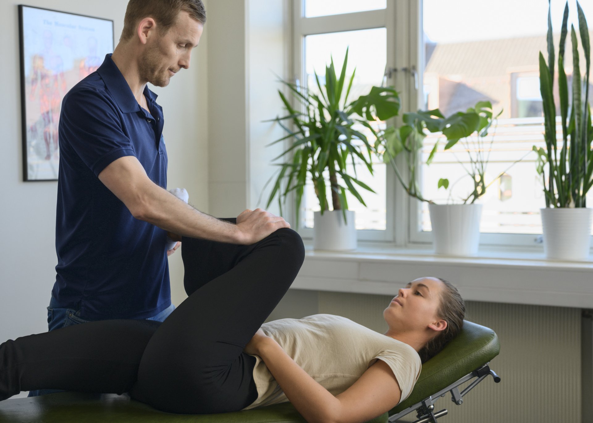 Vondt i kneet | Majorstuen Naprapatsenter i Oslo