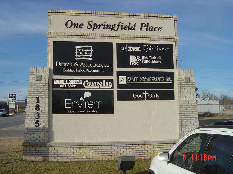 Signs | Springfield, MO | Quality Trim & Sign