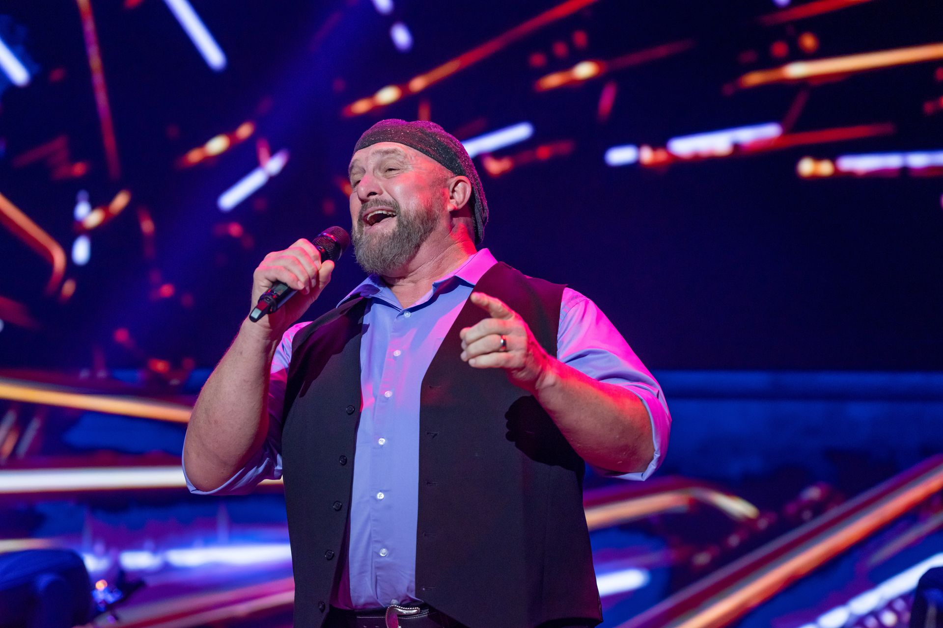 Clay Cooper's Country Express | The Featured Vocalist