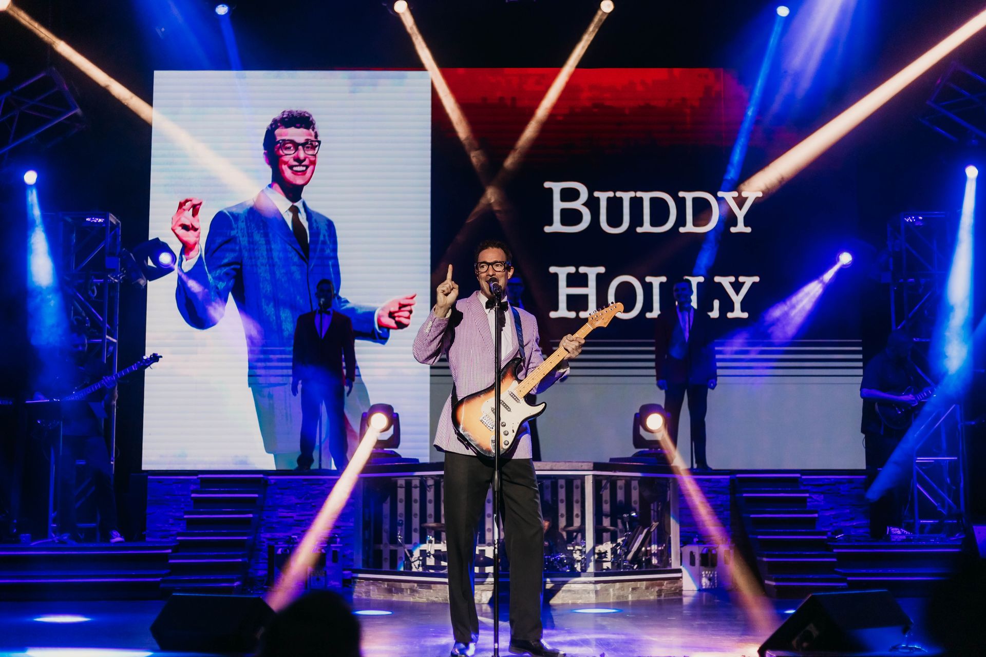 Hot Rods and High Heels | Clay Cooper Theatre | Branson