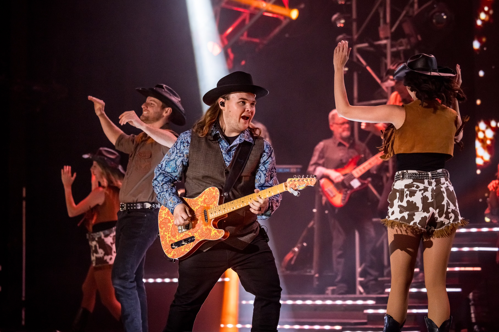 Clay Cooper's Country Express | The Featured Vocalist