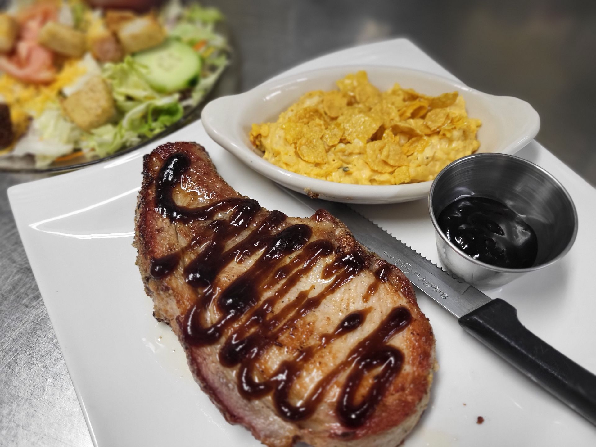 Local Restaurant | Wausau, WI | The Loading Zone