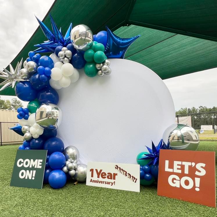 Balloon Decoration Examples | Balloon Therapy Charleston