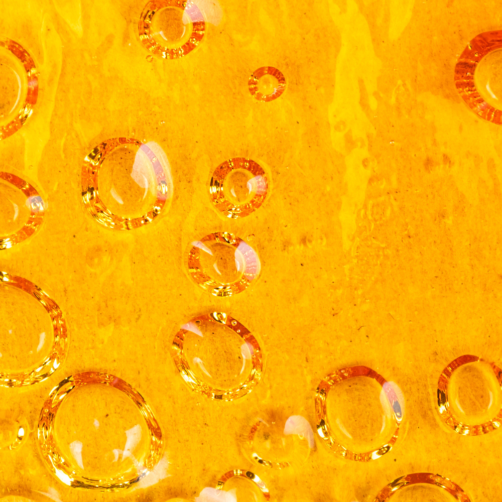 Smoking Cannabis Wax Without a Rig | Fresh Mint Delivery