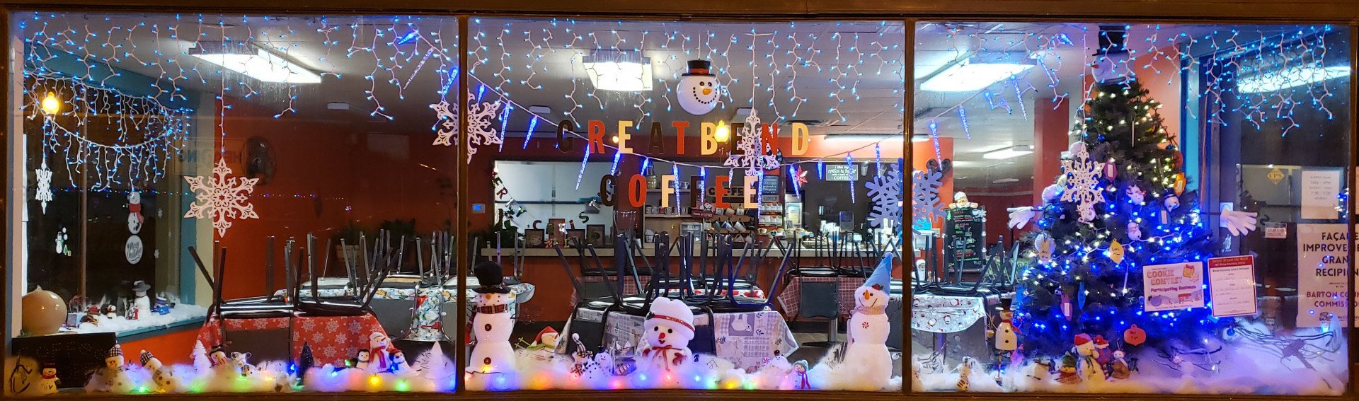 2021 Christmas Window Displays