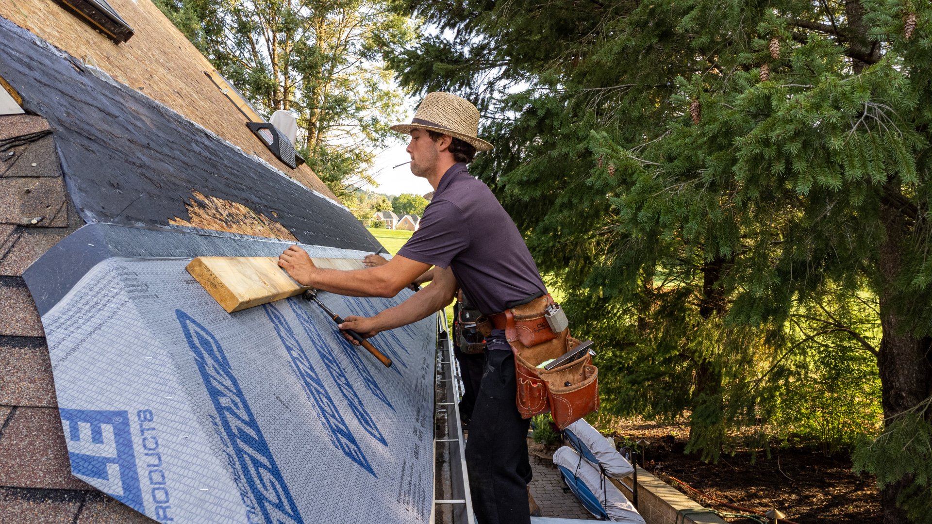 Reliable Amish Roofing | Stoltzfus Bros Construction | State College PA