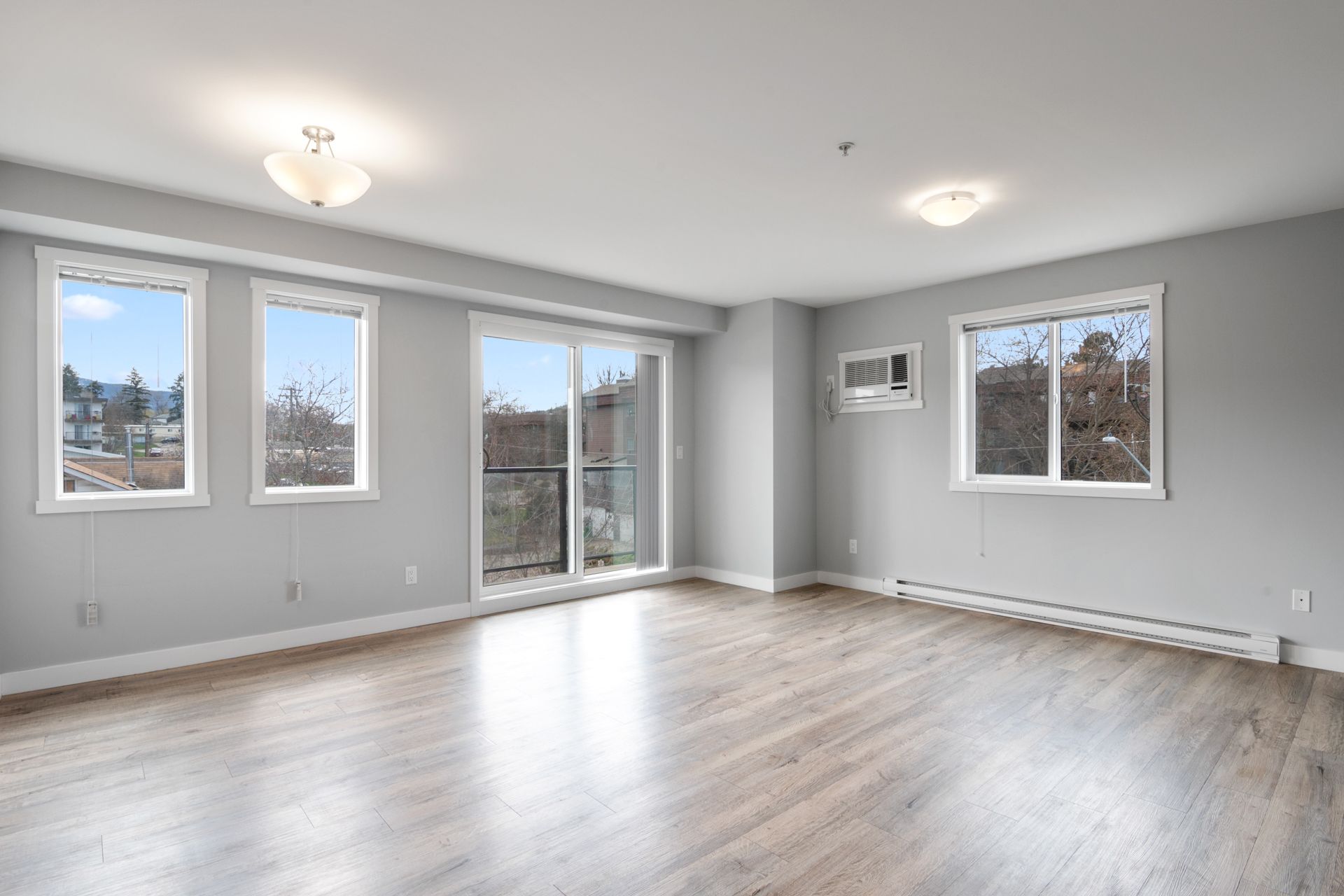 Summitview Heights Apartments - Gallery