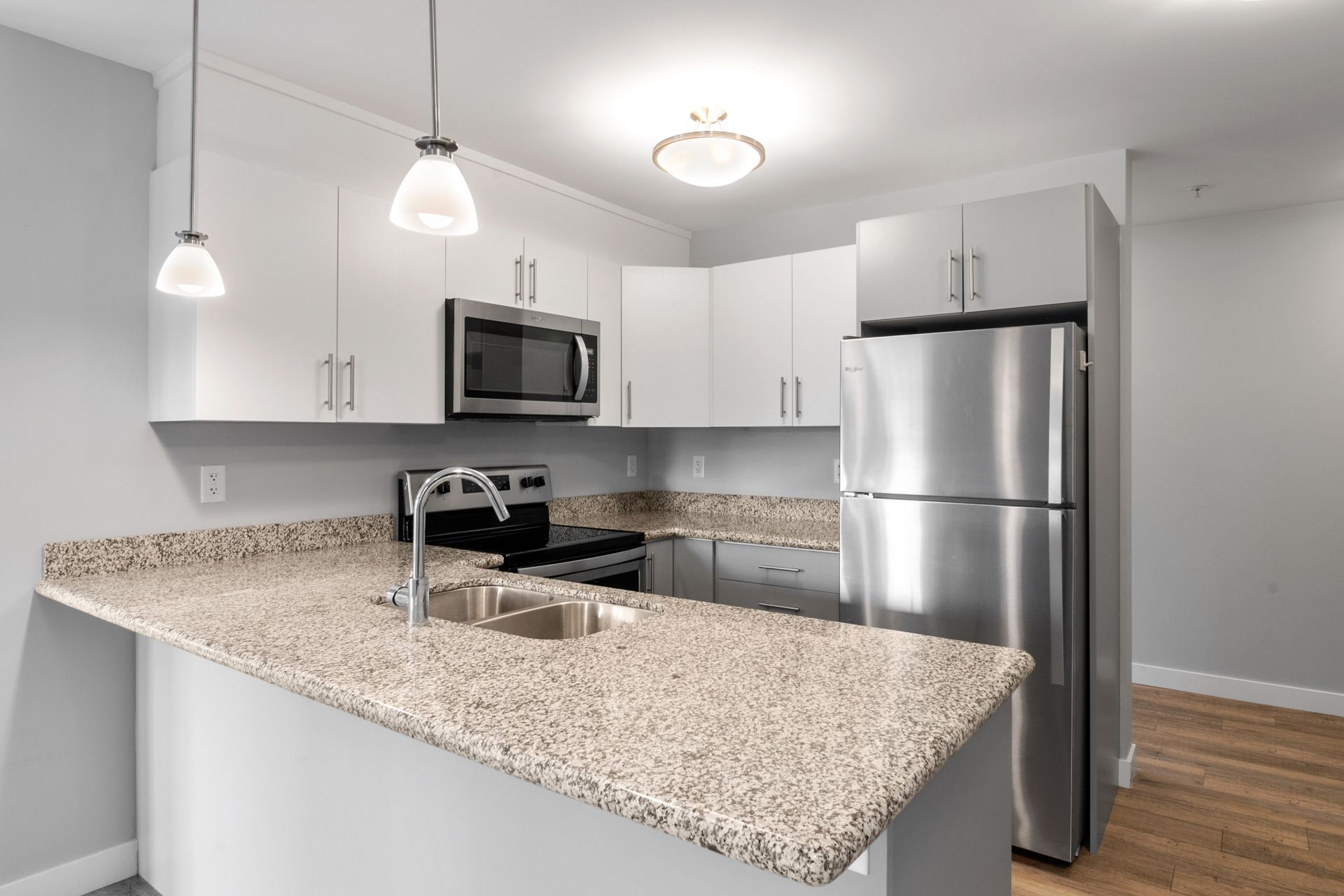 Summitview Heights Apartments- Suites