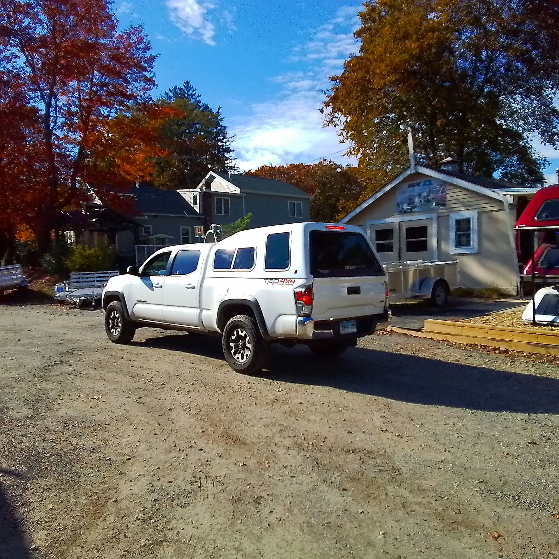 LEER 122 Truck Cap | Mastercraft Truck Caps | Leominster, MA