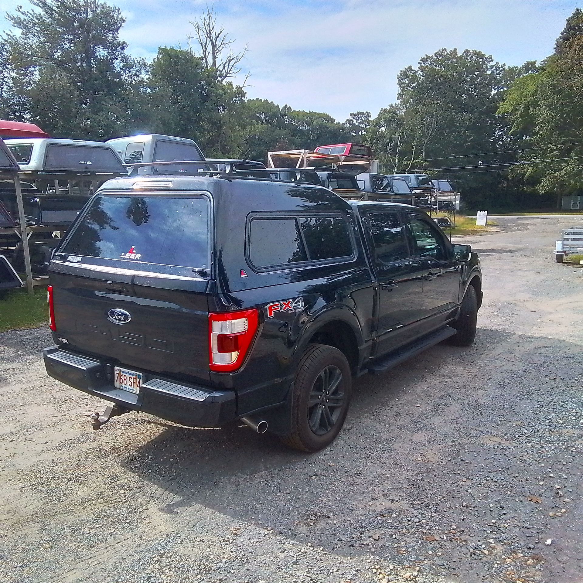 Leer 180 Truck Cap Sales & Installations | Mastercraft Truck Caps LLC ...
