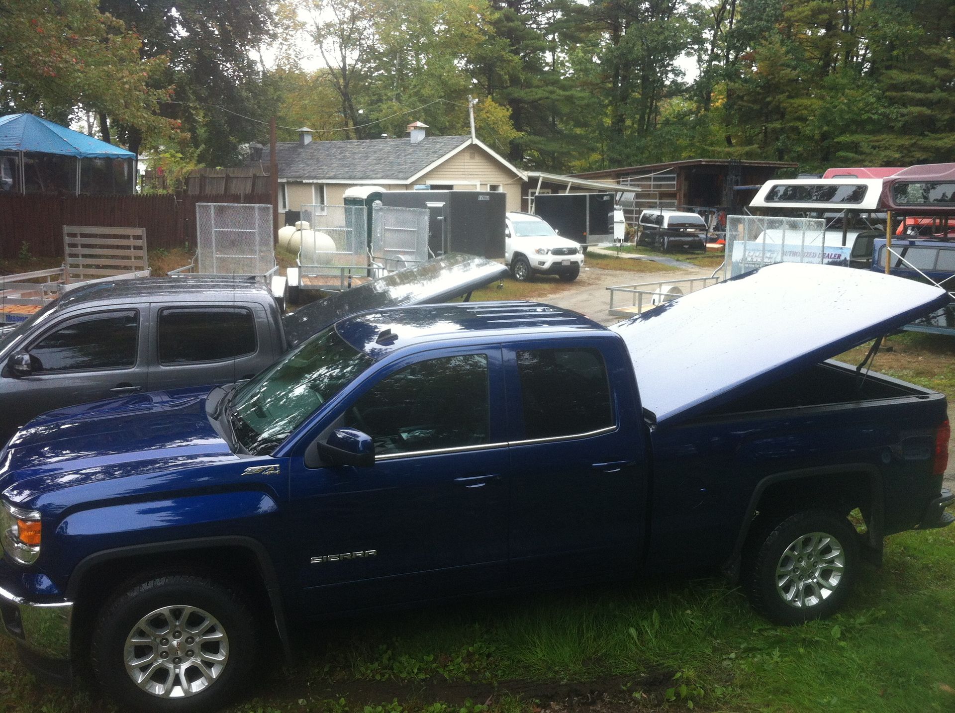 Leer 550 Truck Cap & Accessories | Mastercraft Truck Caps LLC | New England