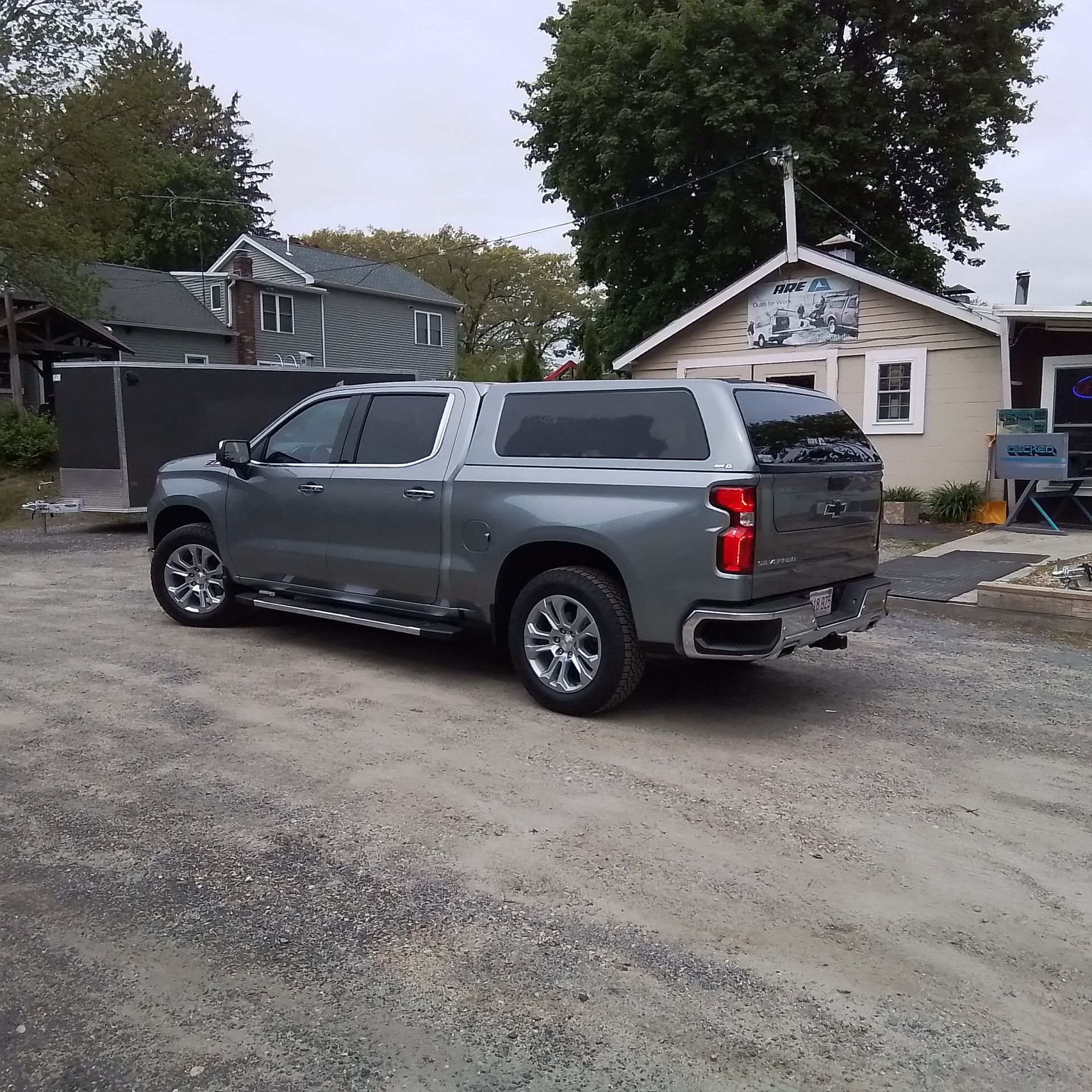 Z2 Series Truck Cap Sales & Installation | Mastercraft Truck Caps LLC ...