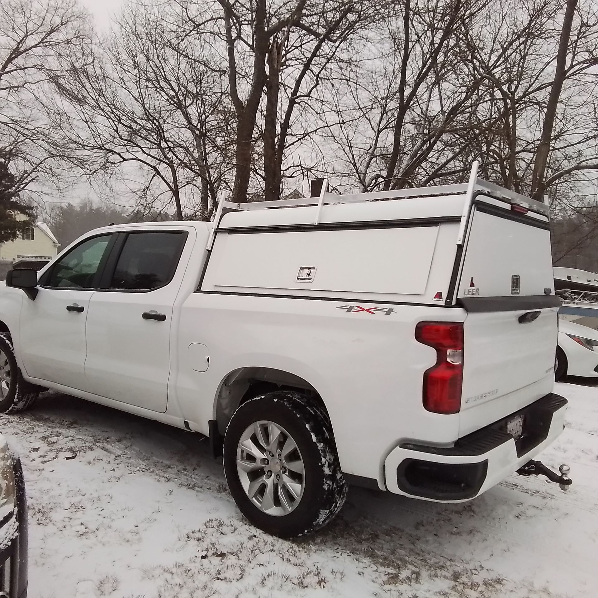 Leer DCC Truck Cap Sales & Installations | Mastercraft Truck Caps LLC ...