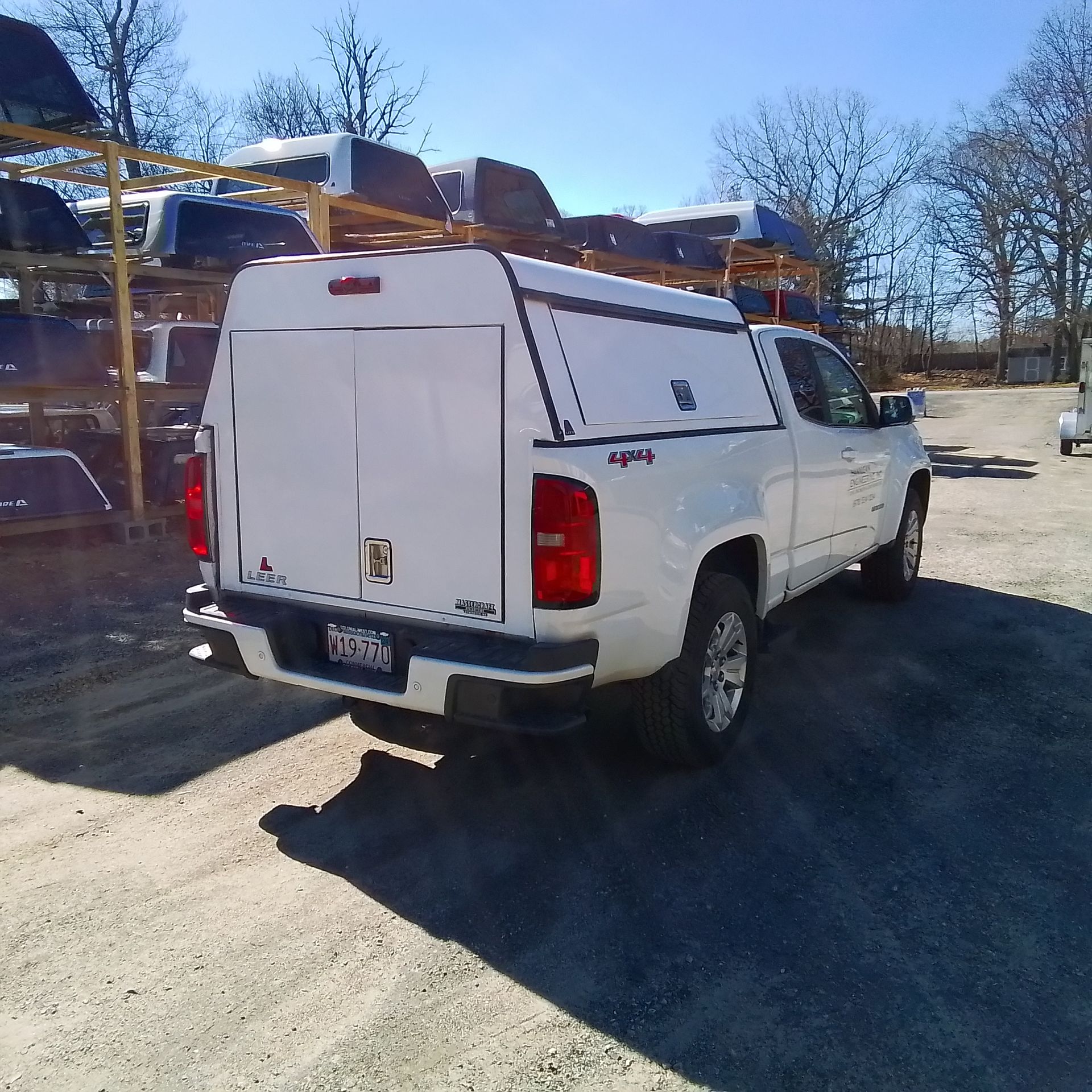 Leer DCC Truck Cap Sales & Installations | Mastercraft Truck Caps LLC ...