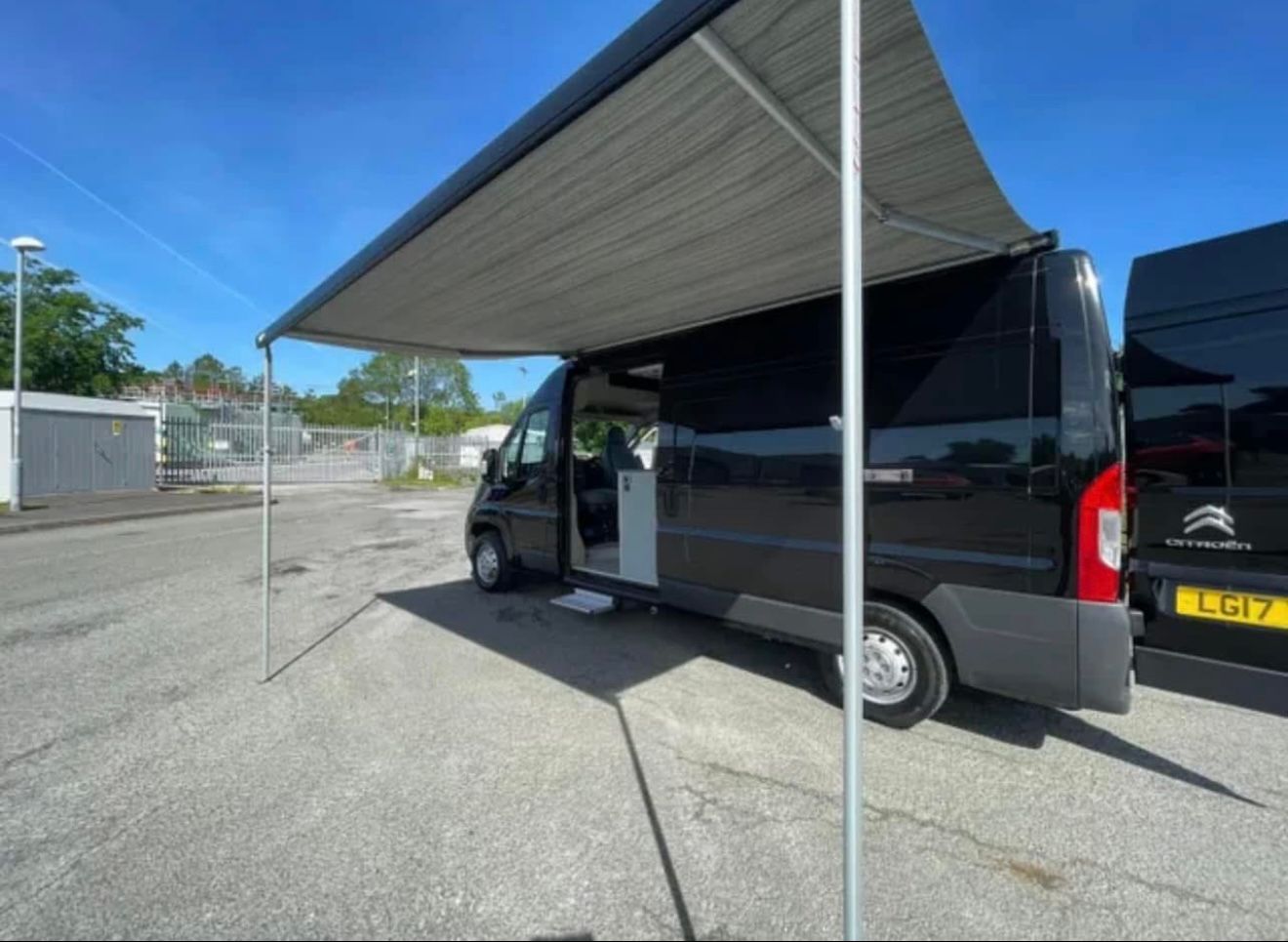 Camperholics I Camper Van Hire I Conversion I Sales/T5