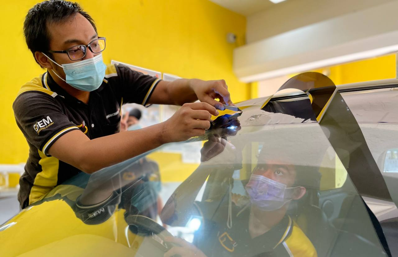 Windscreen2U: Windscreen Specialist & Car Windscreen Replacement