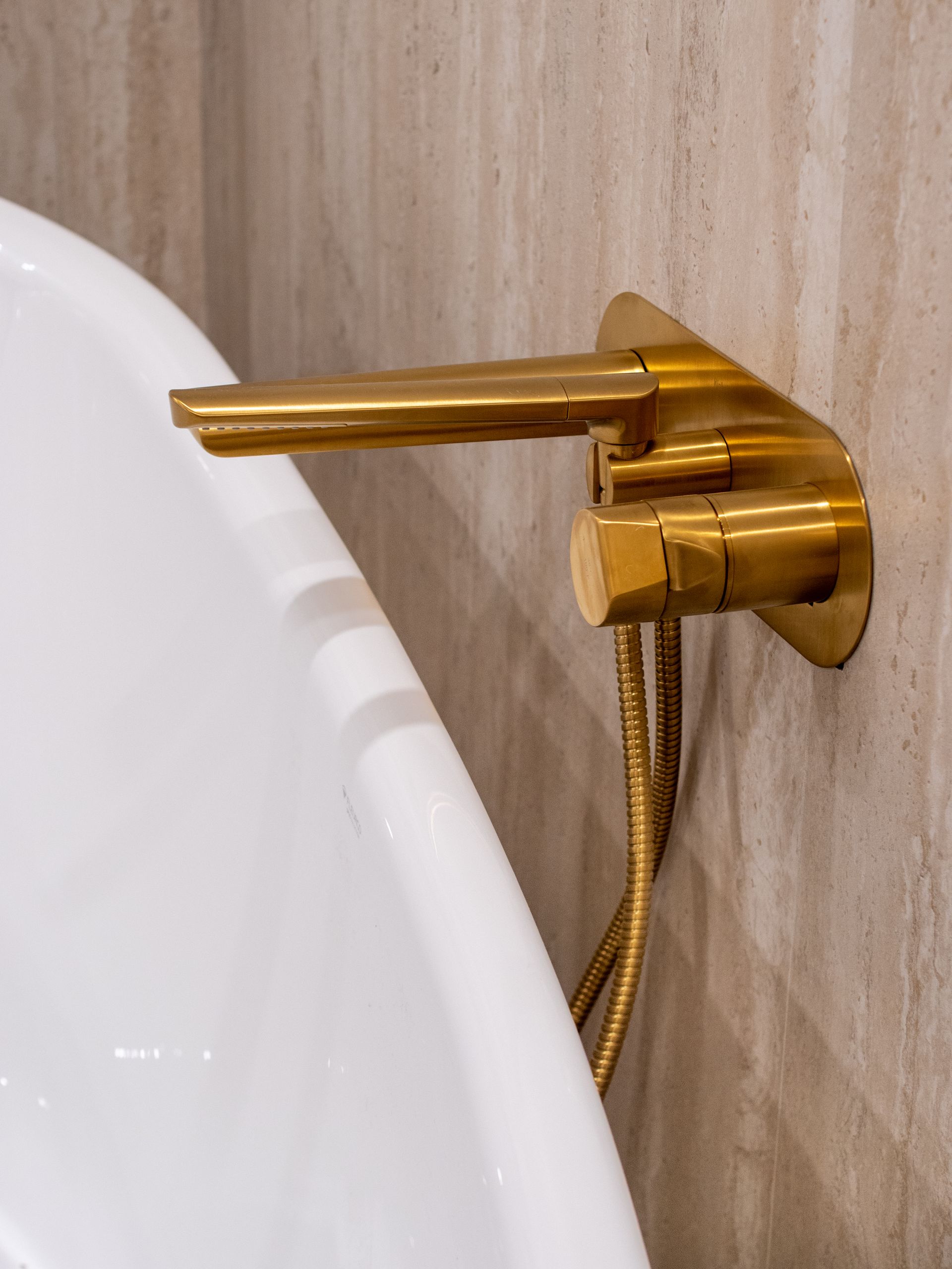 1383 MARINASIDE CRESCENT | Condo Renovation | Rodrozen Design + Build