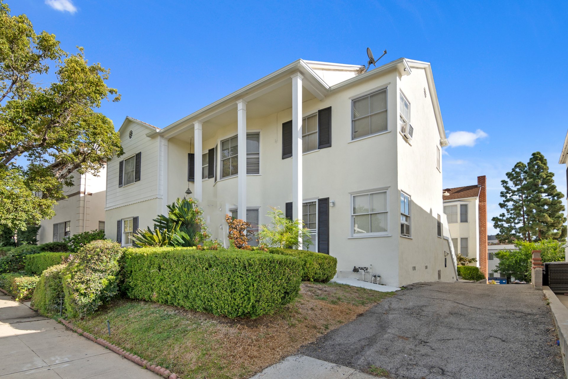 Residential | Riviera Management | Los Angeles, CA