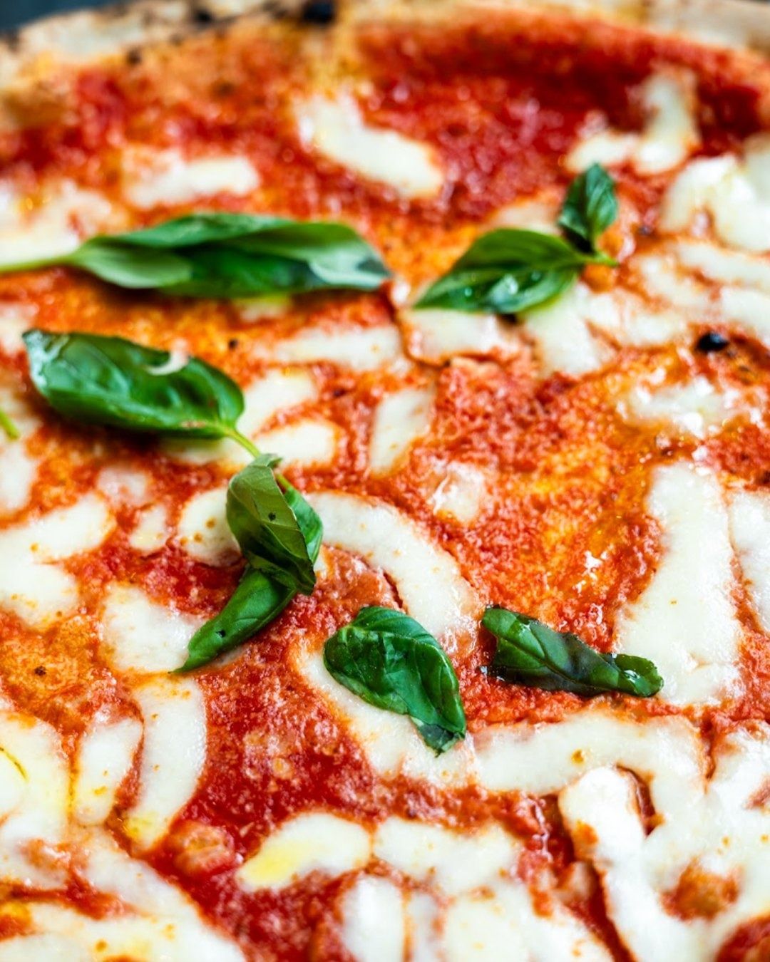 Pizzeria Napoletana a Roma EUR | Antica Pizzeria Da Michele