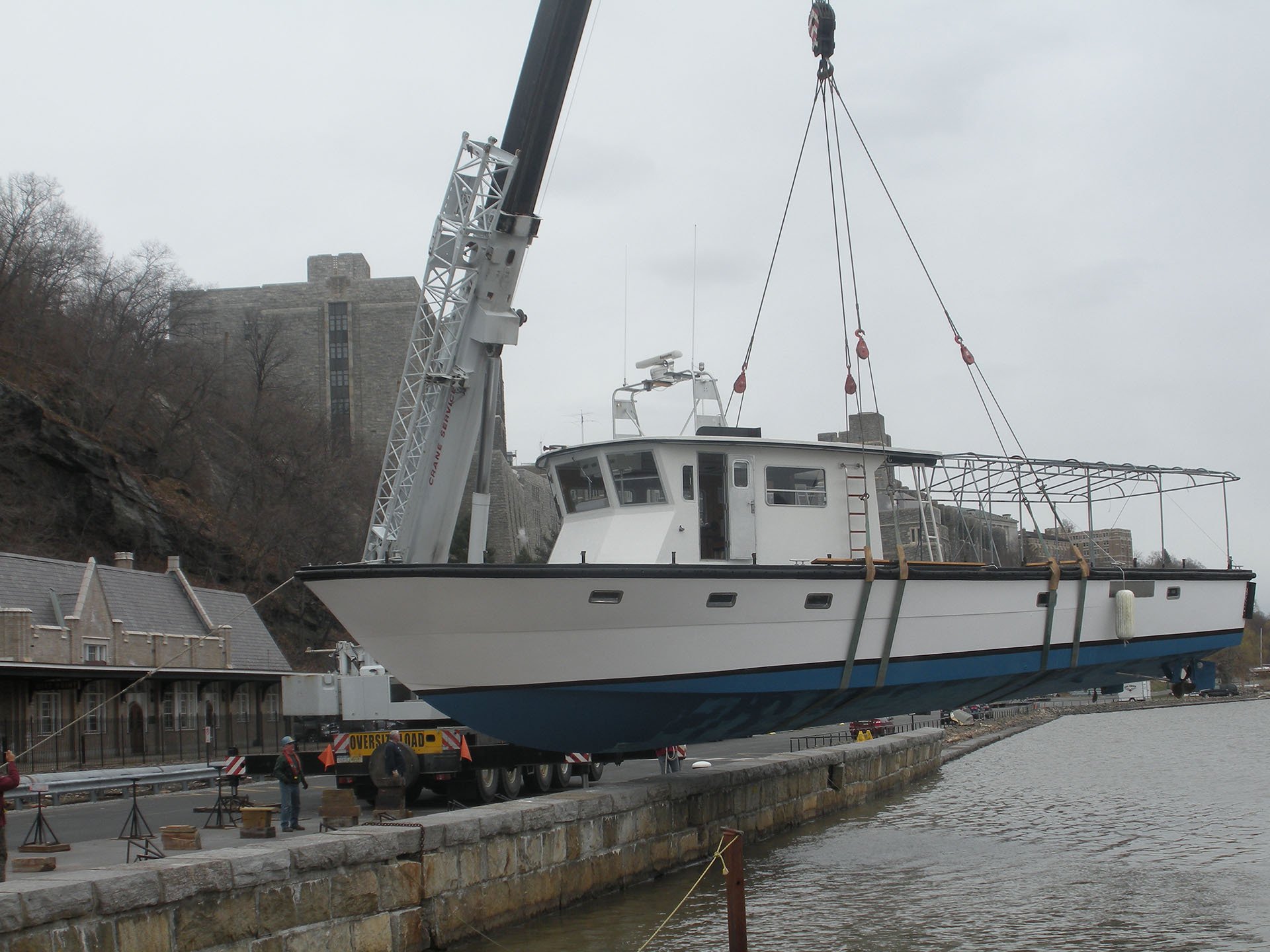 Cranes Around Rockland County | Nanuet, NY | Olori Crane Service