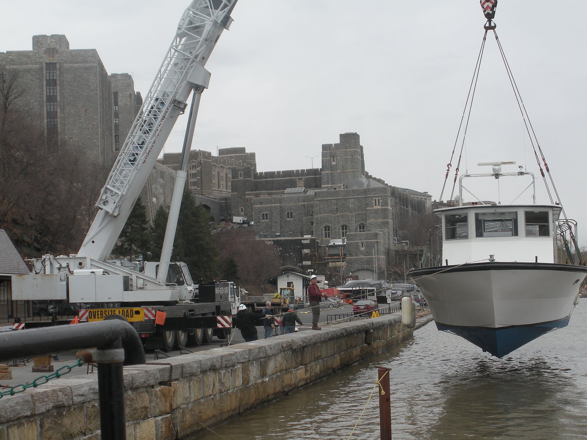 Cranes Around Rockland County | Nanuet, NY | Olori Crane Service