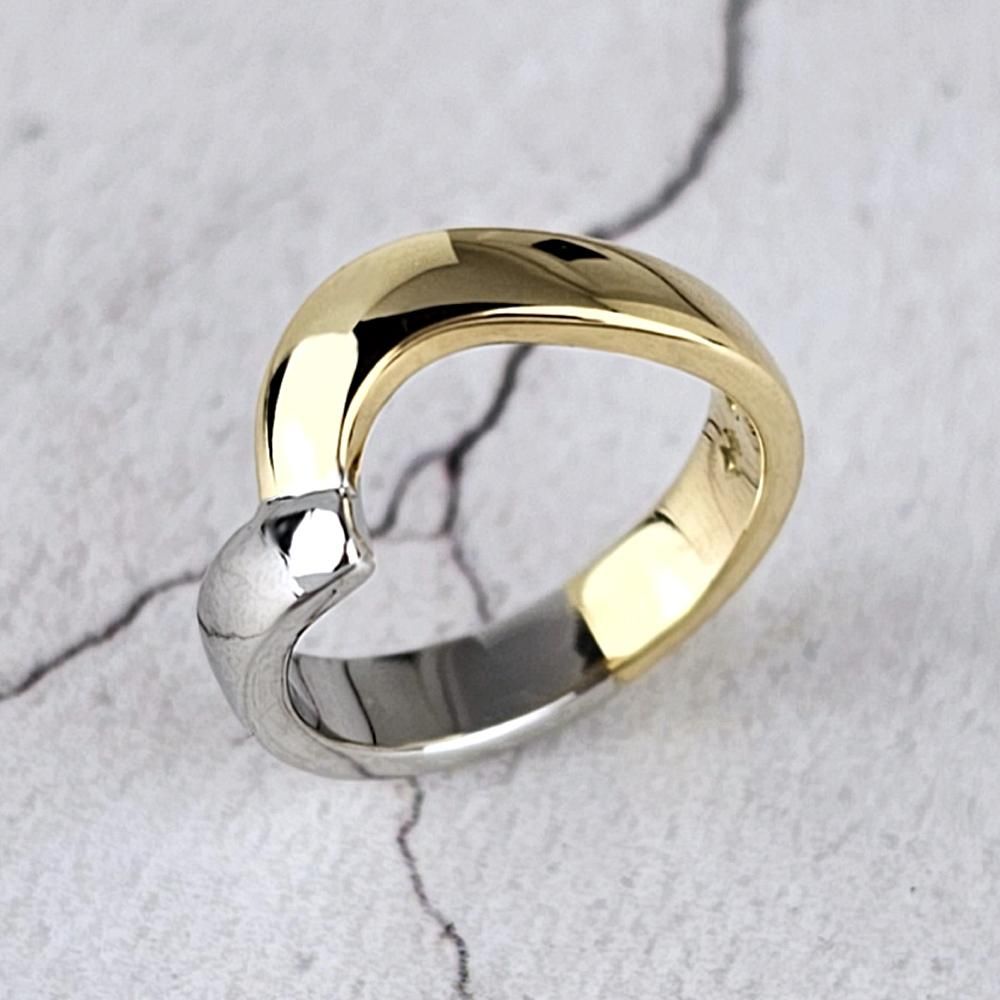 Fitted Wedding Rings |Shaped Wedding Rings | Sussex