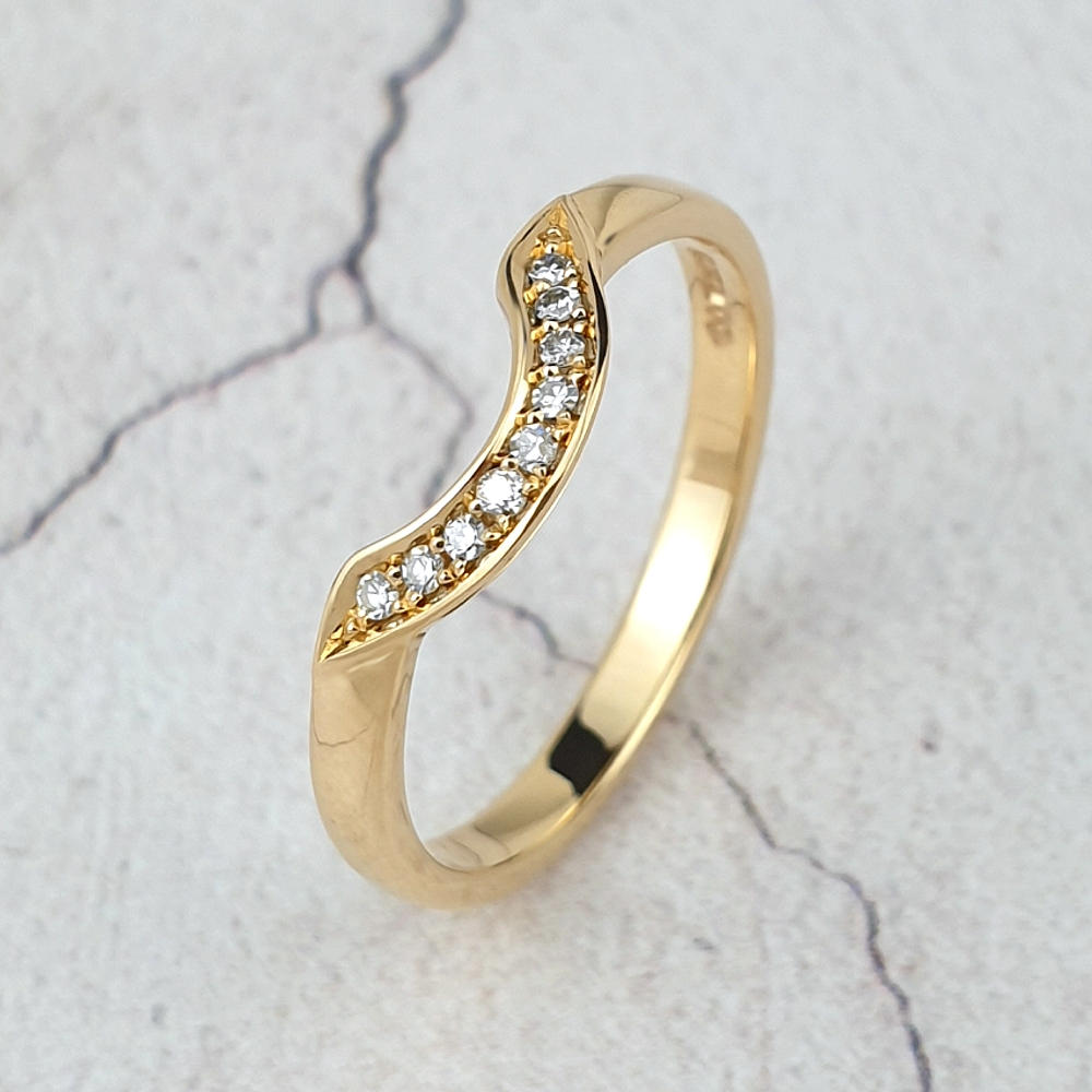 Fitted Wedding Rings |Shaped Wedding Rings | Sussex