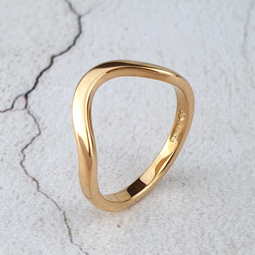 Fitted Wedding Rings |Shaped Wedding Rings | Sussex