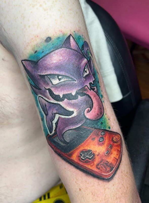 Patrick Shively | St. Louis Tattoo Artist | Thirteen Roses Tattoo