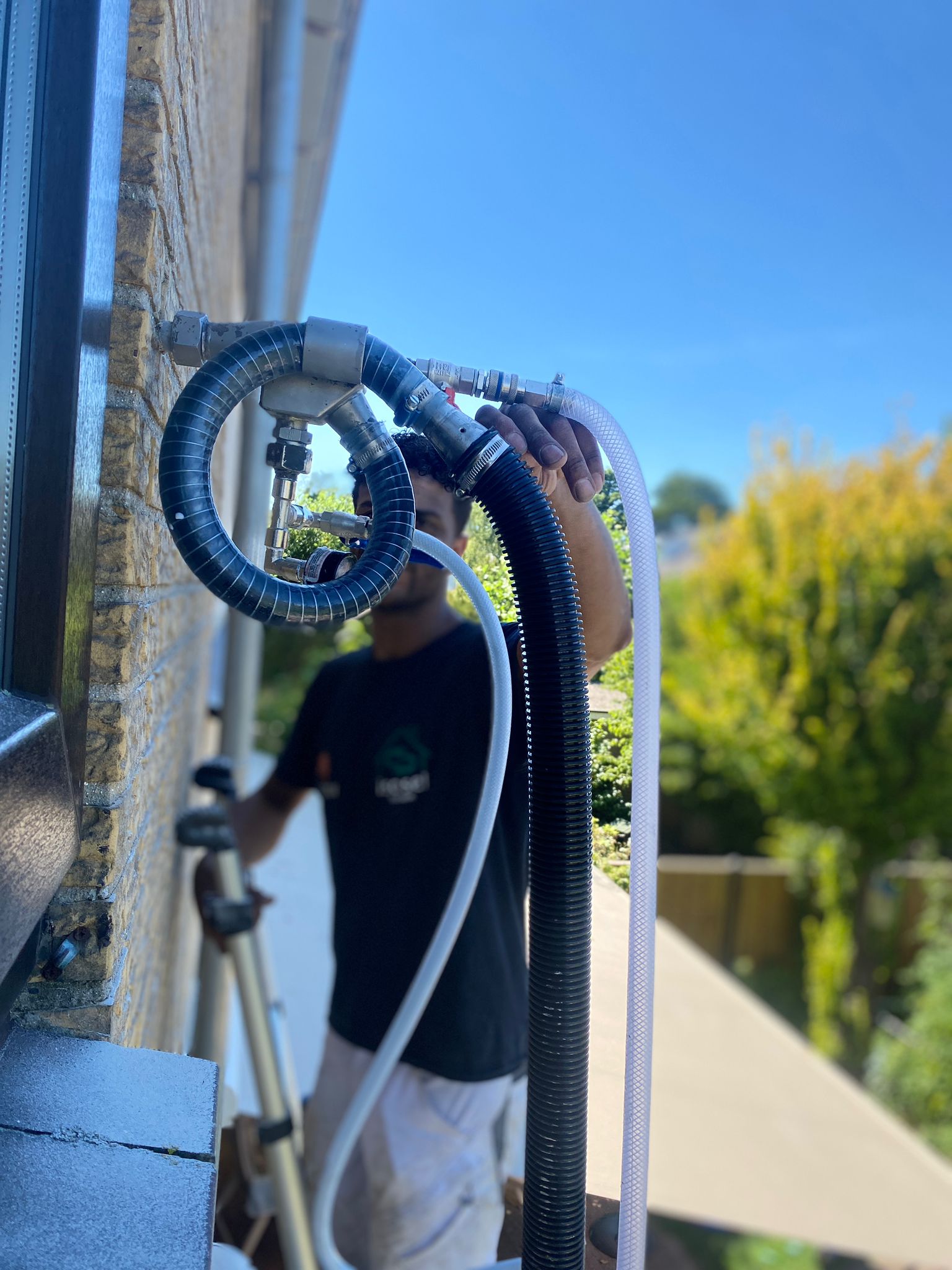 ISOSEL spouwmuurisolatie | Spouwisolatie muur specialist