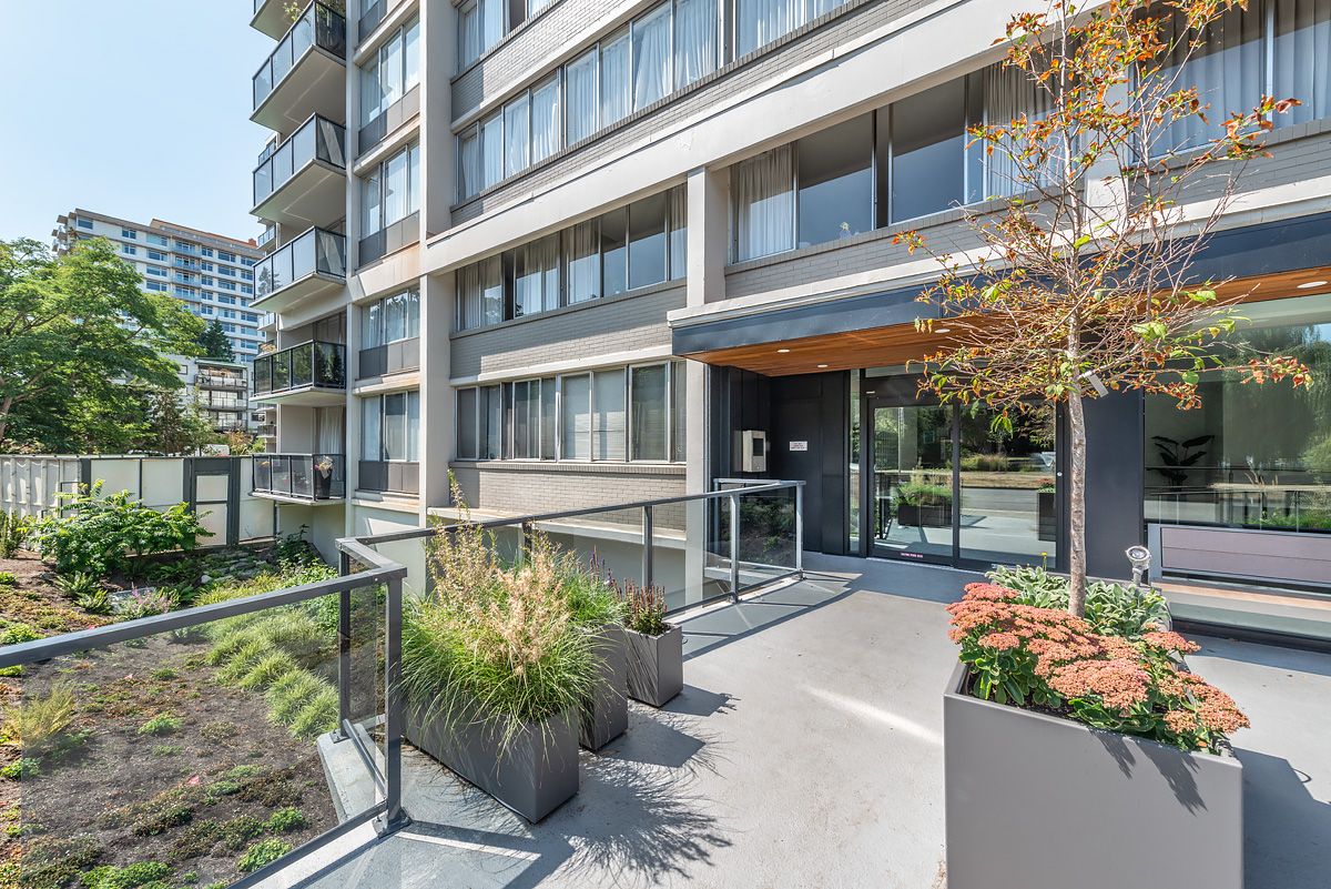 Goodacre Towers North & South Apartments - Gallery