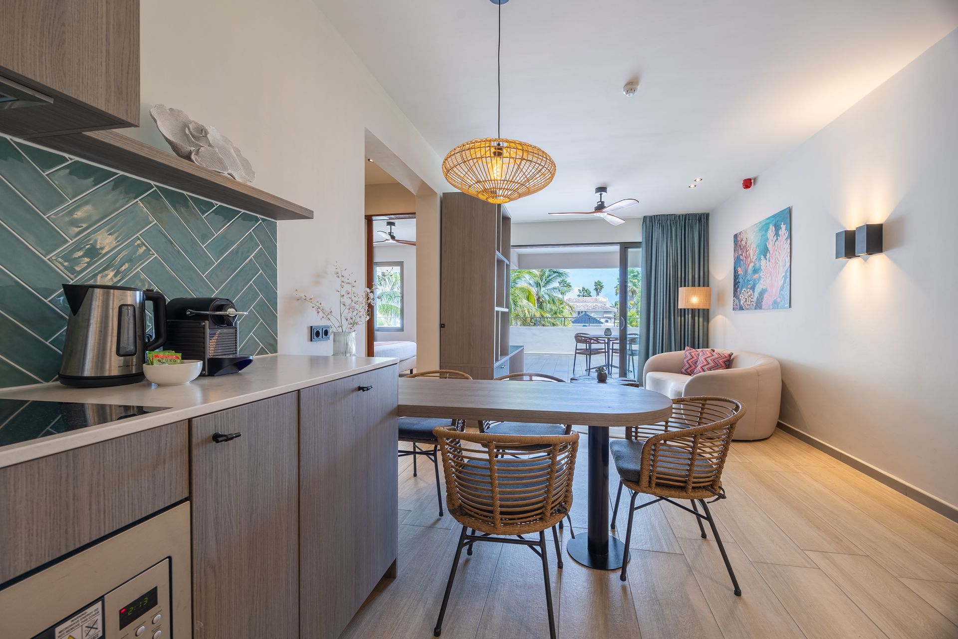 Top Floor Deluxe Apartment | Dolphin Suites & Wellness