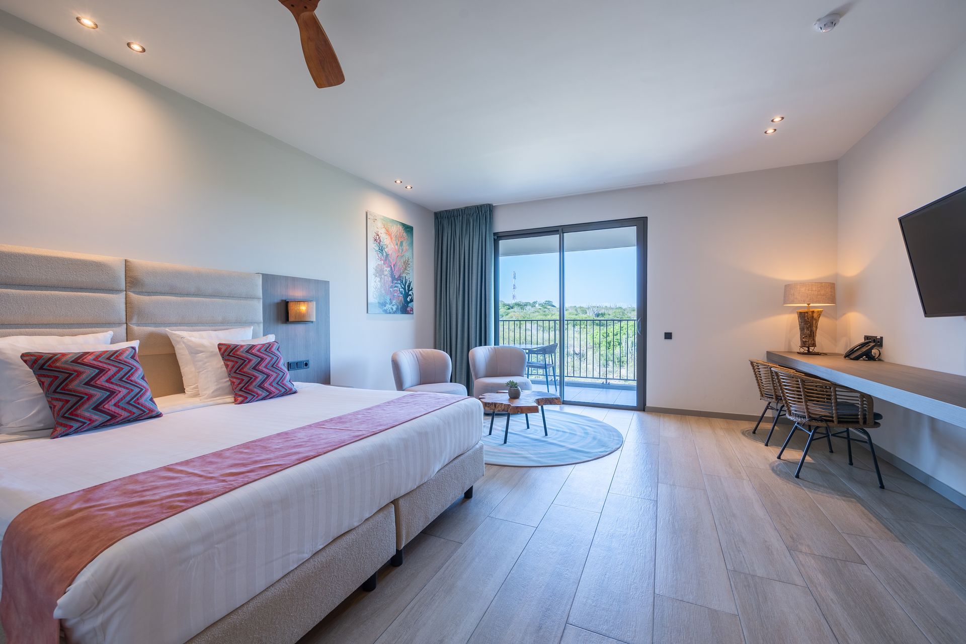 Deluxe Room | Dolphin Suites & Wellness