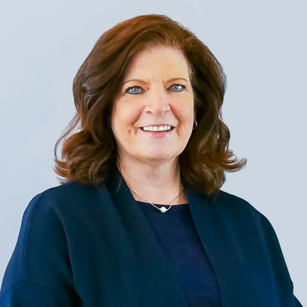 Board Members | Financial Women's Association