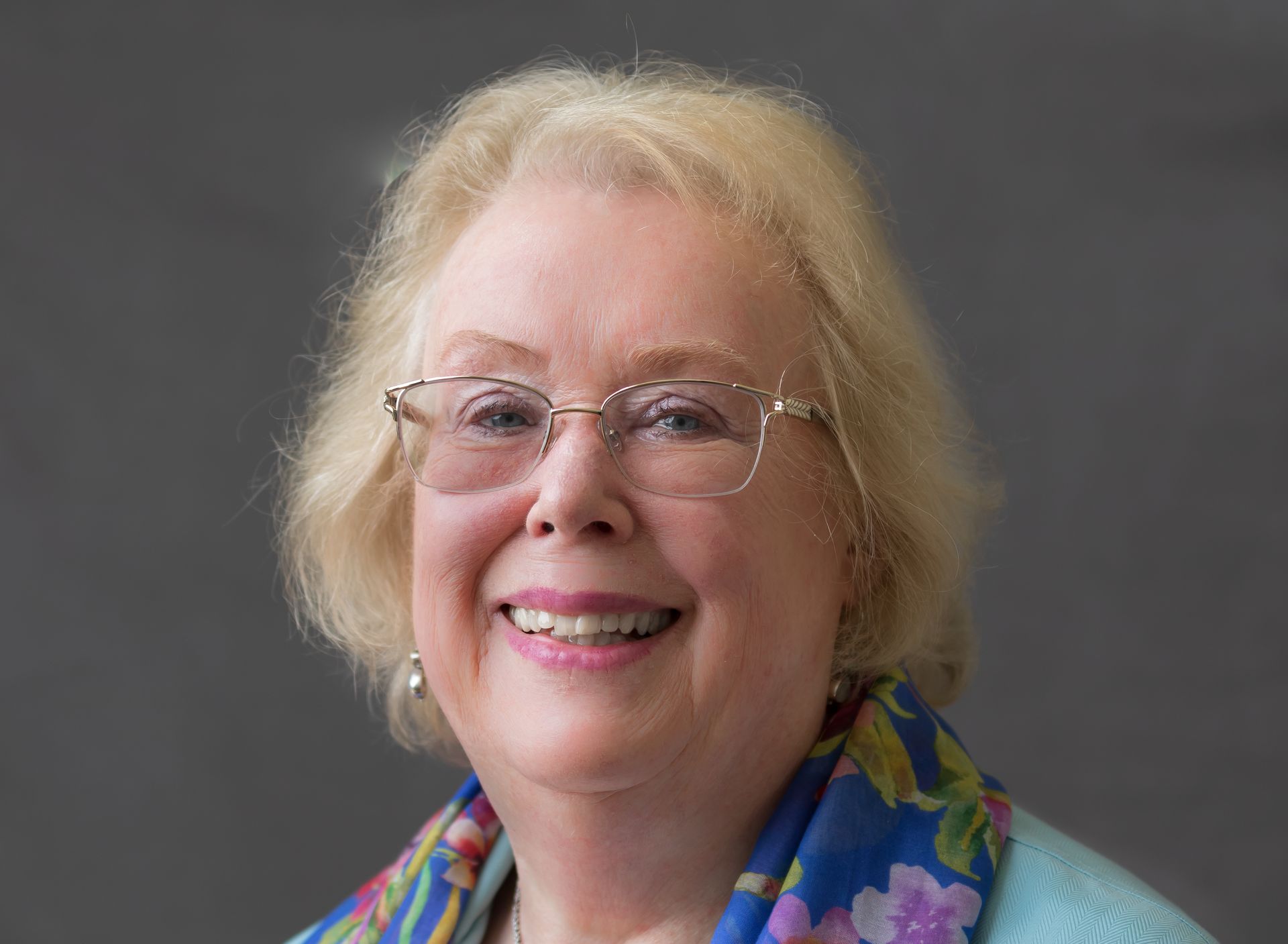 Board Members | Financial Women's Association
