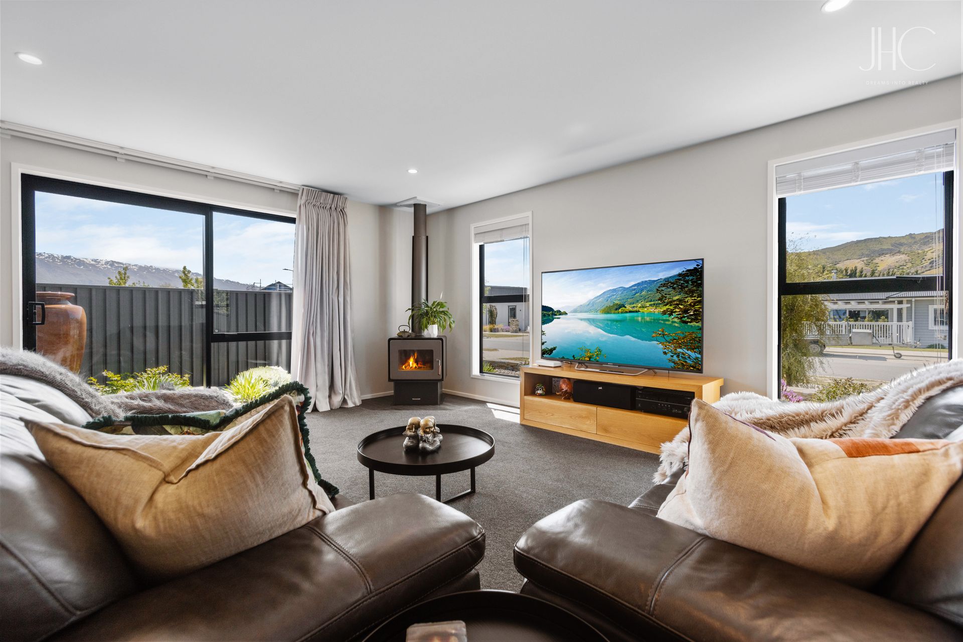 SOLD 10 Searle Drive