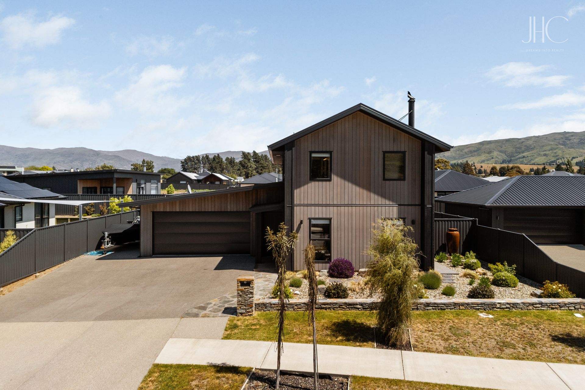 SOLD 10 Searle Drive