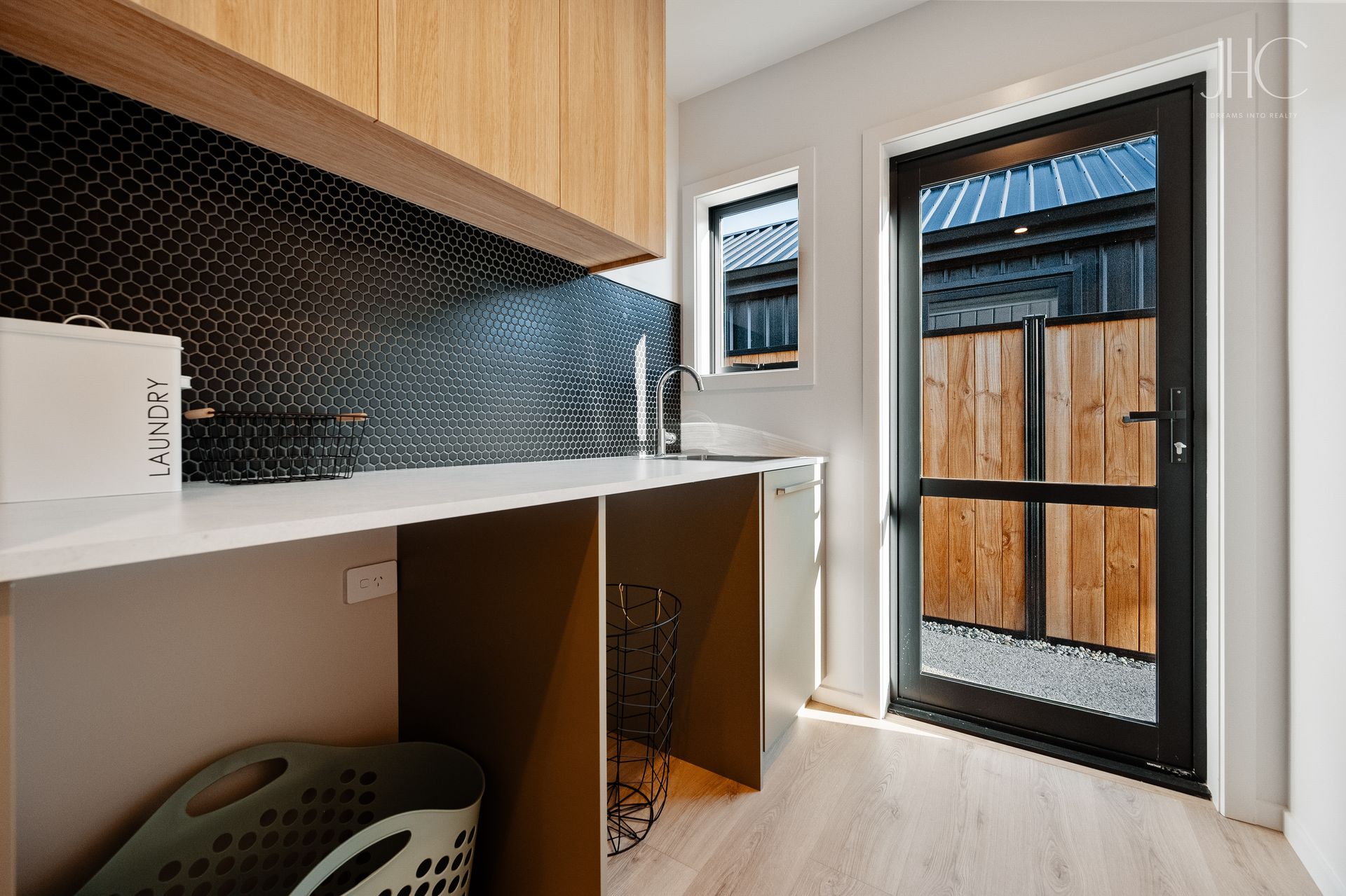 SOLD 28 Magnum Drive