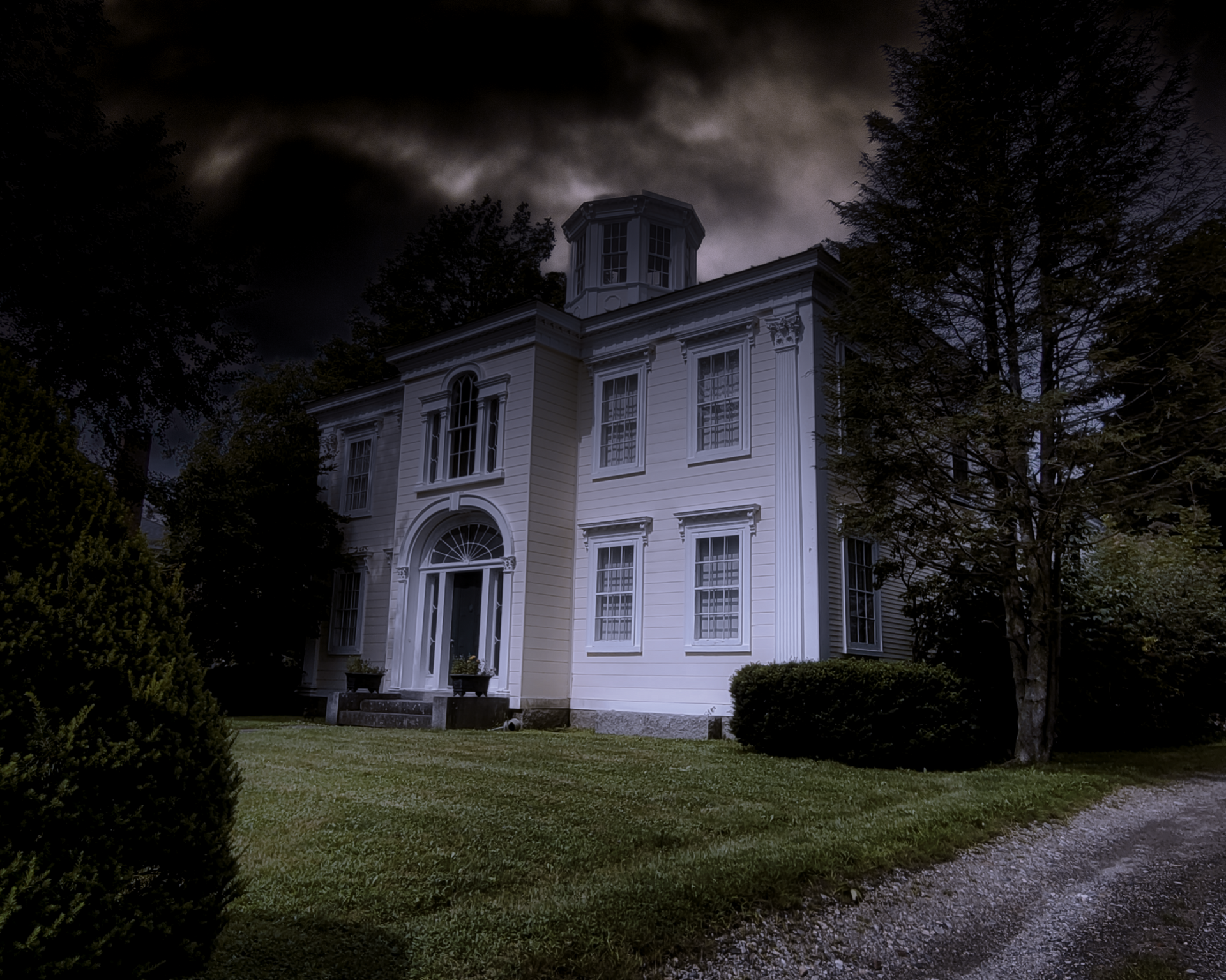 Maine Ghost Tours | American Ghost Walks