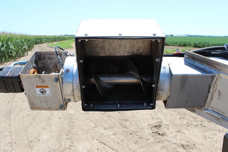 Model TT2000SF Agricultural Hopper | KBH Equipment | US