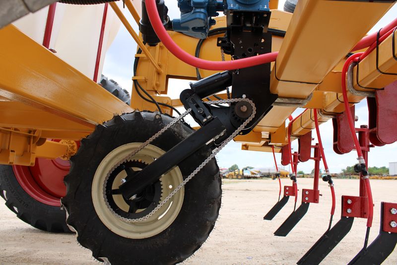 Tool Bar Applicators | KBH Equipment