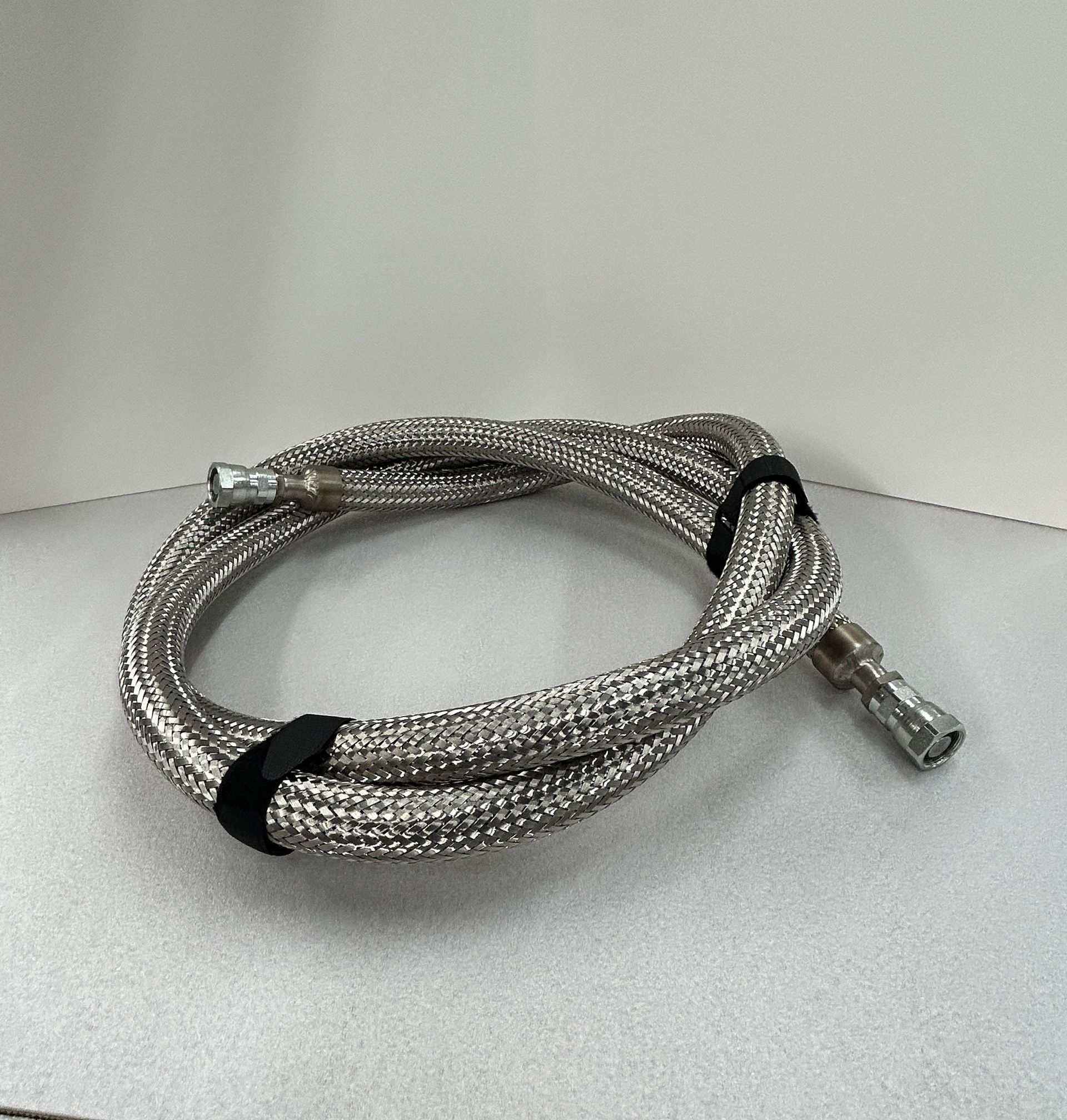 Helium Flex Lines with Aeroquips