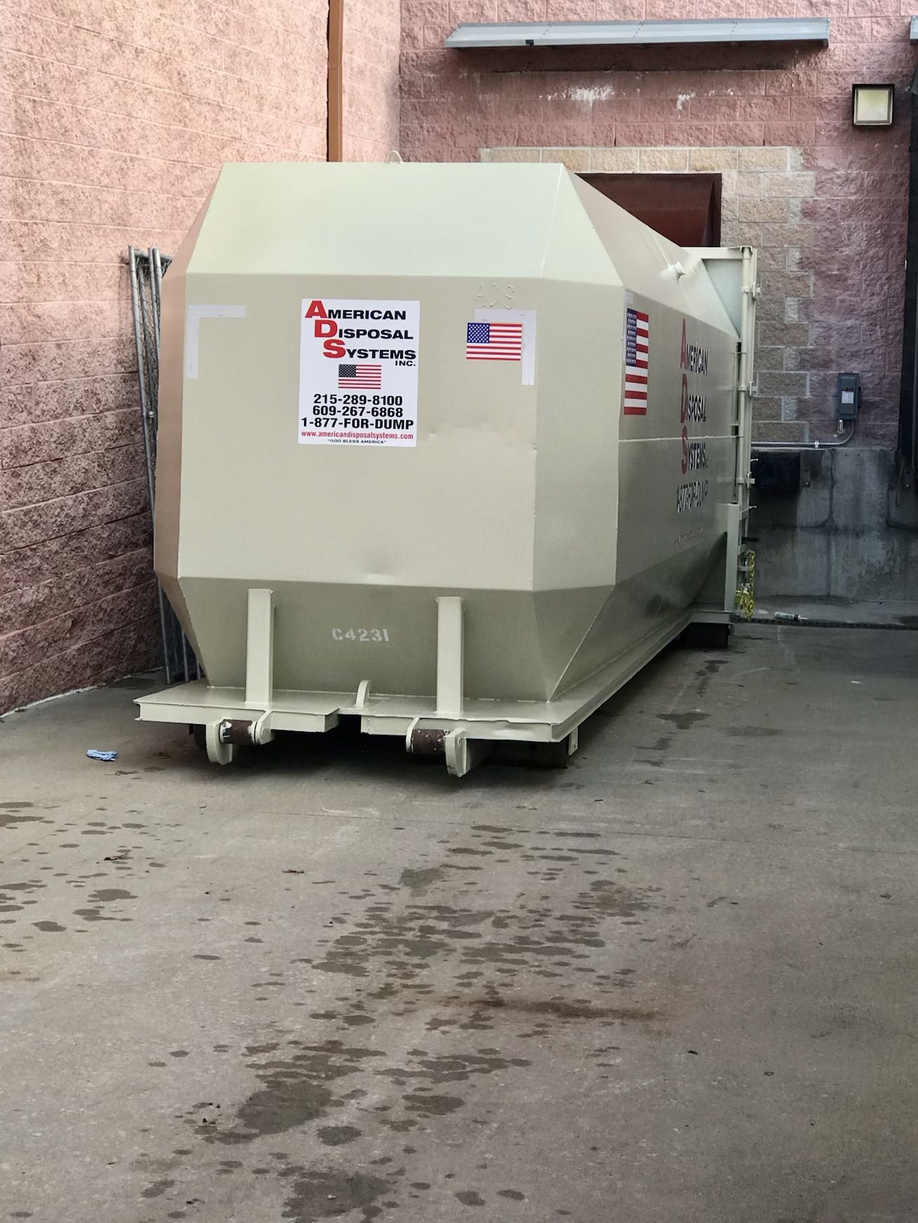 Commercial Trash Compactor in Philadelphia