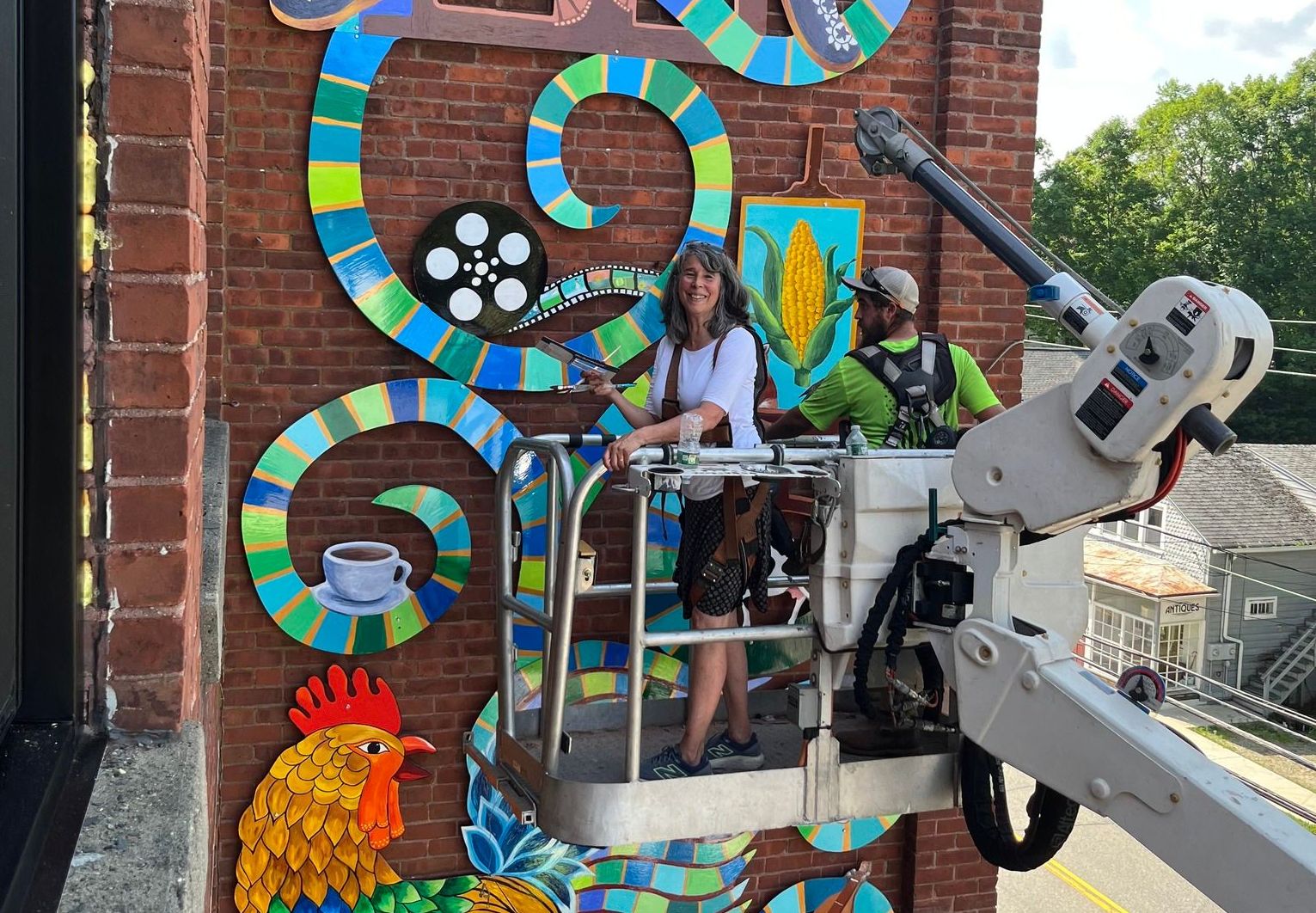 Bantam Arts Factory Mural Unveiled