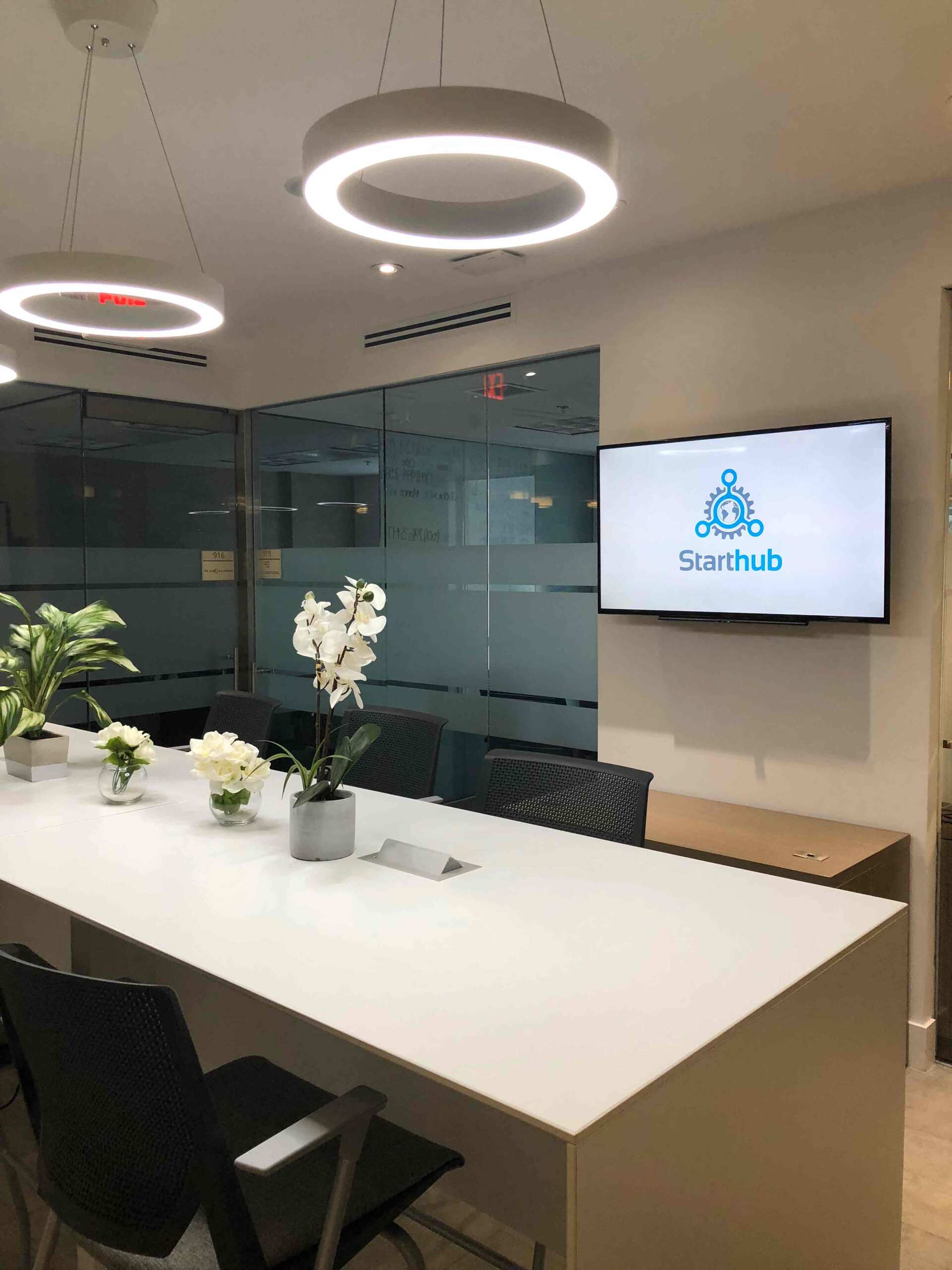 Office Digital Signage Solutions | Digital Display Solutions Near Me