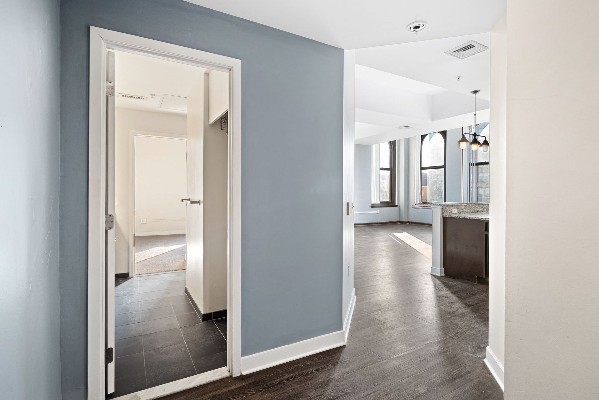 Luxury Apartments for Rent | Mural Lofts | Philly, PA