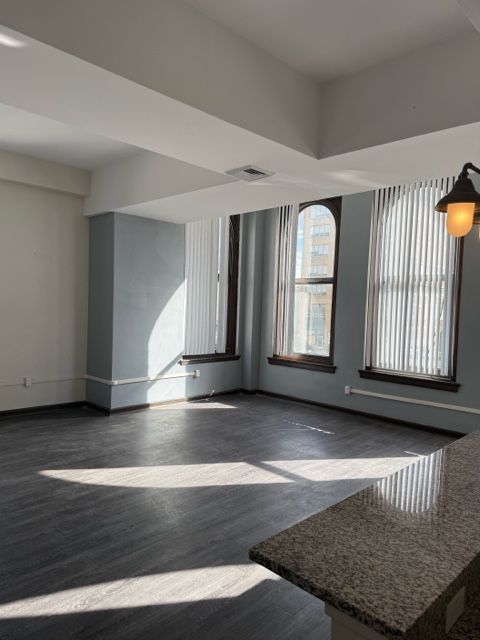 Luxury Apartments for Rent | Mural Lofts | Philly, PA