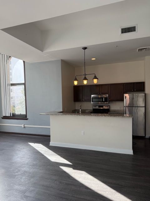 Luxury Apartments for Rent | Mural Lofts | Philly, PA